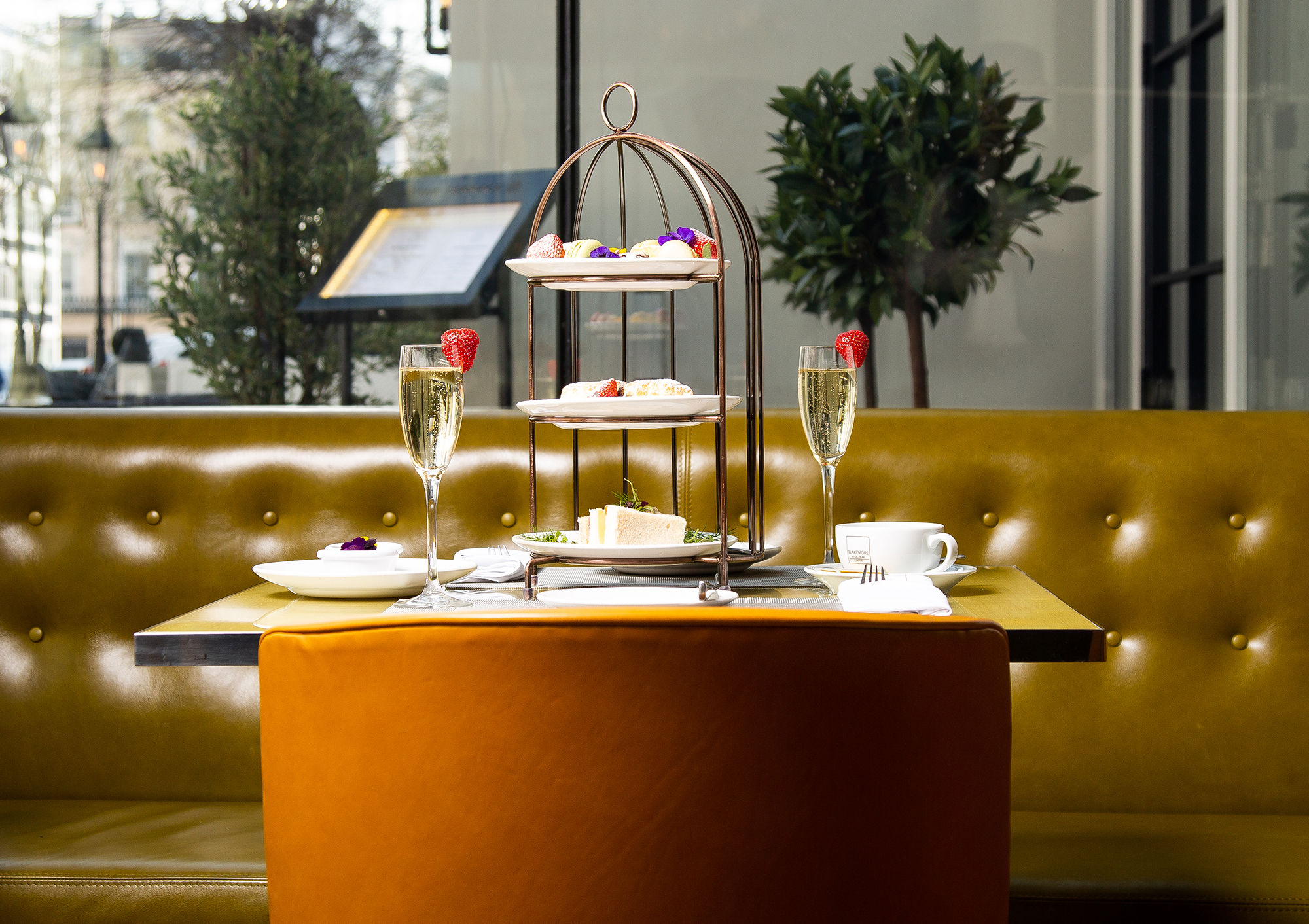 Luxury Dining in London | Blakemore Hyde Park 4-Star Hotel